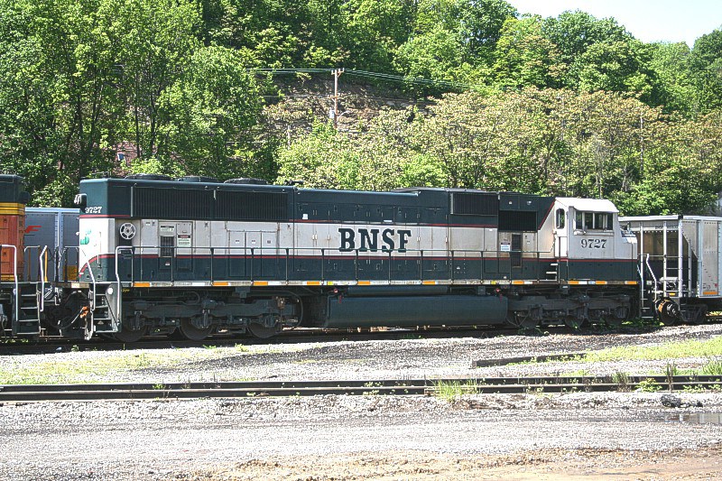 BNSF 9727